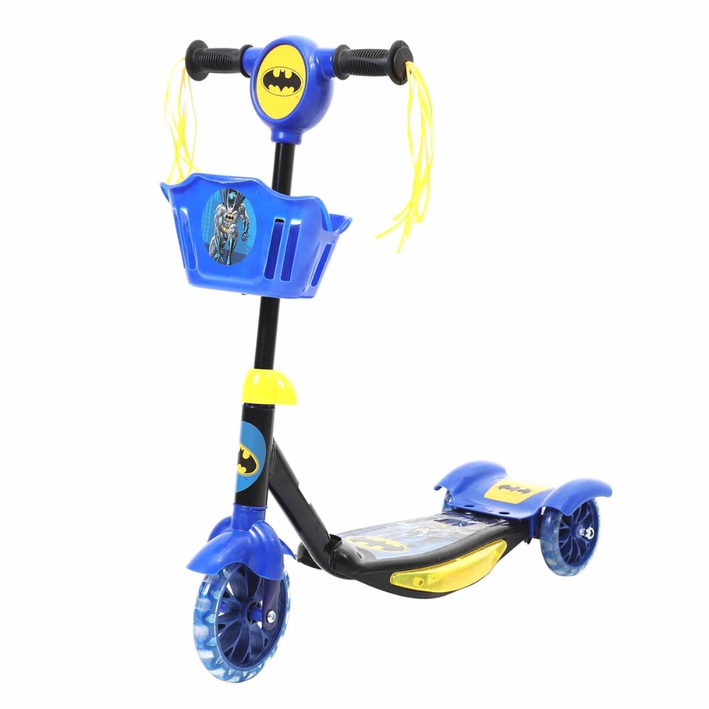 Batman 3 Wheel Scooter - Kidztopia